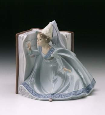 Lladro A Fairy Tale Princess 6797 Porcelain Figurine