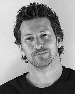 Trevor Mezak - Disney Fine Art Gallery. View the Trevor Mezak art ...