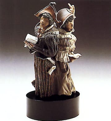 Lladro Dress Rehearsal 01011718 Goyesca Porcelain Figurine