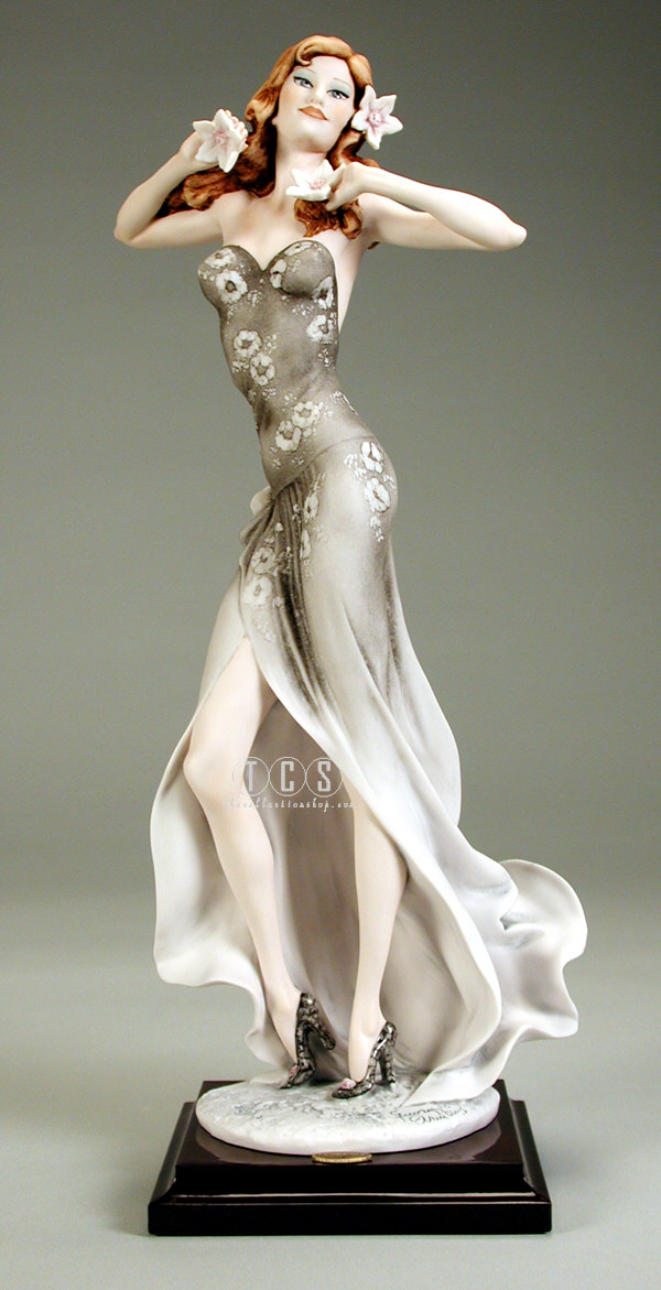 Giuseppe Armani Summer Romance 1739C Open Edition Sculpture.