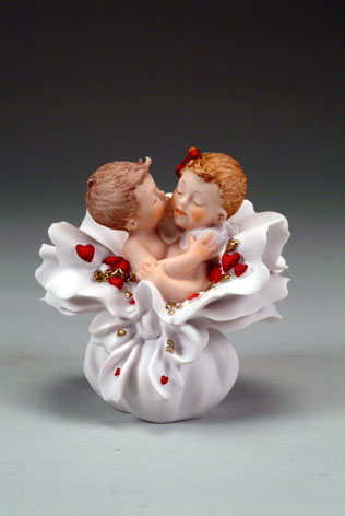 Giuseppe Armani Innocent Love 7564C Open Edition Sculpture.
