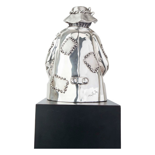 Dargenta Silver Sitting Clown Statue